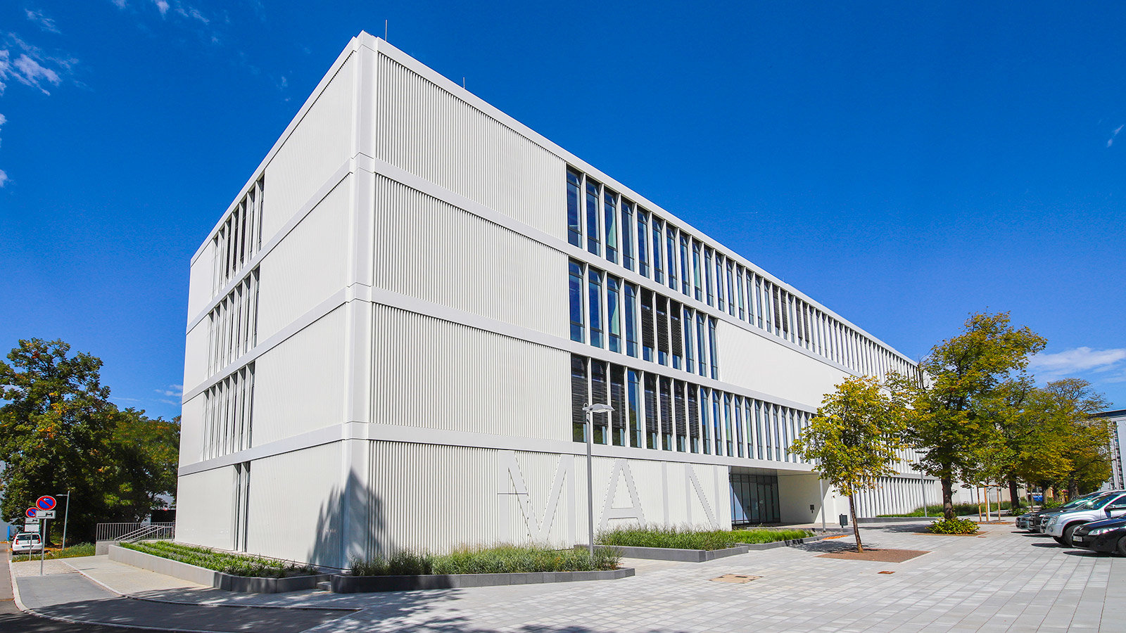 MAIN Research Center Opens its Doors | TUCaktuell | TU Chemnitz